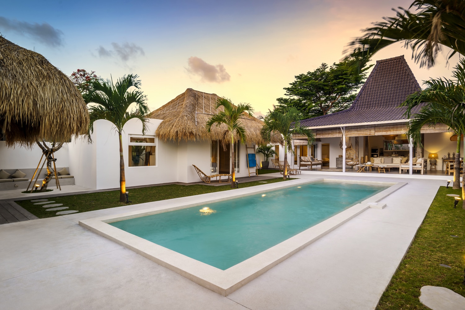 Luxury 5 bedroom Villa Seminyak - Villa Surga Blue