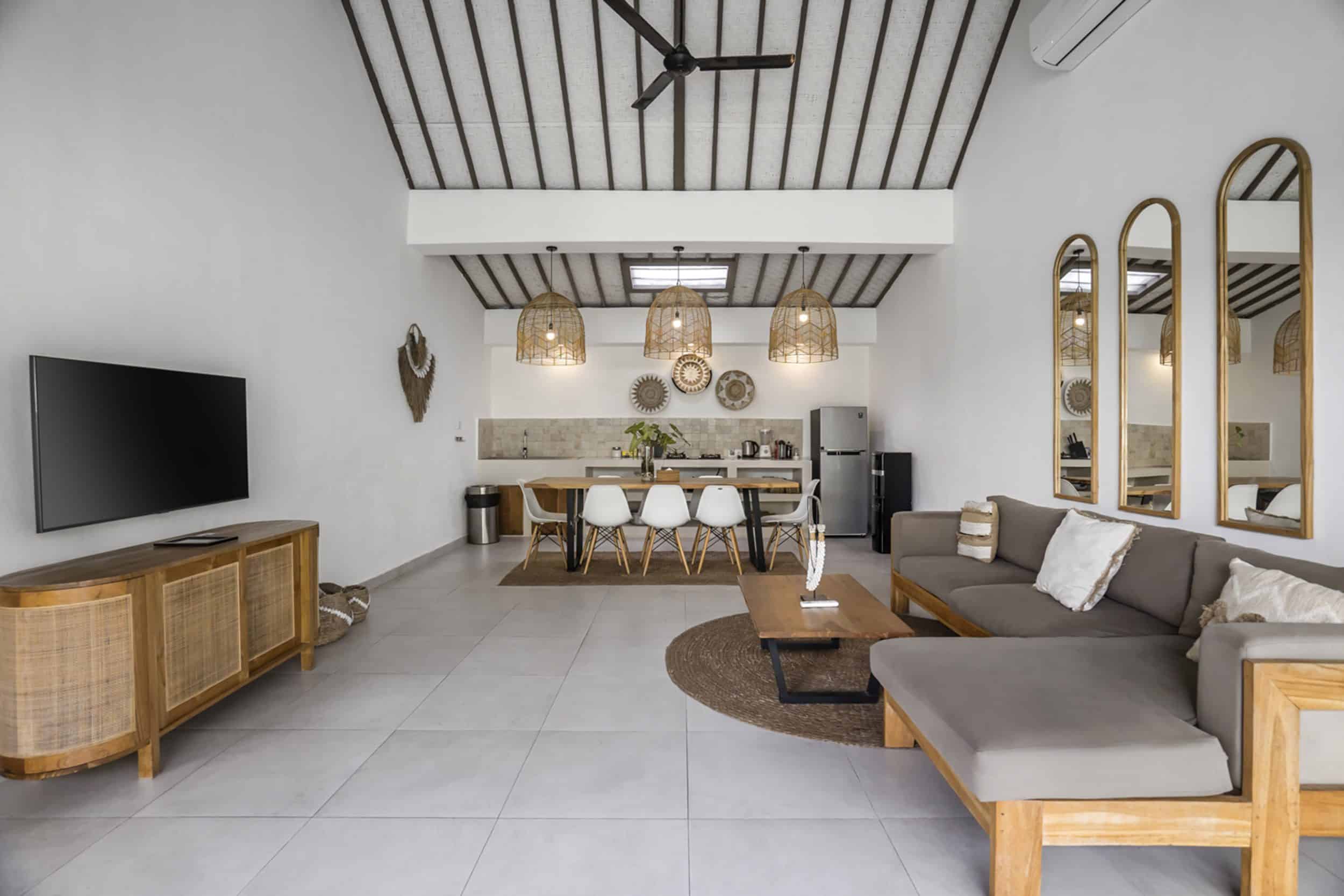 Umalas Villa Bliss: Experience Pure Luxury at Villa Moju