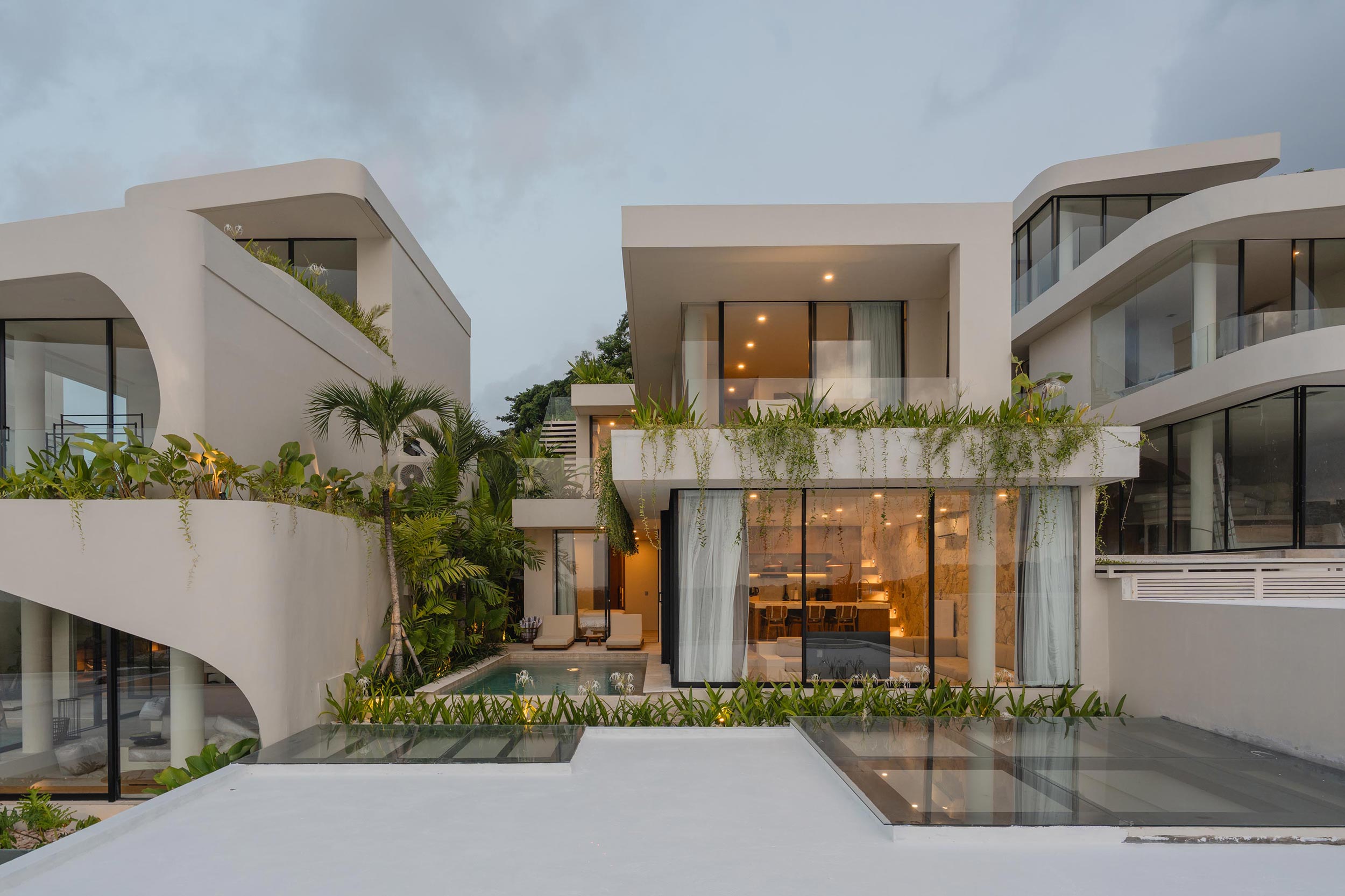 Beyond Villas (Seashell) - Alfred in Bali